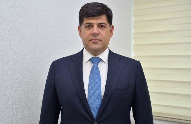 Seymur Adıgözəlov özünə 145 min manata yeni "Toyota Land Cruiser" alır-Foto